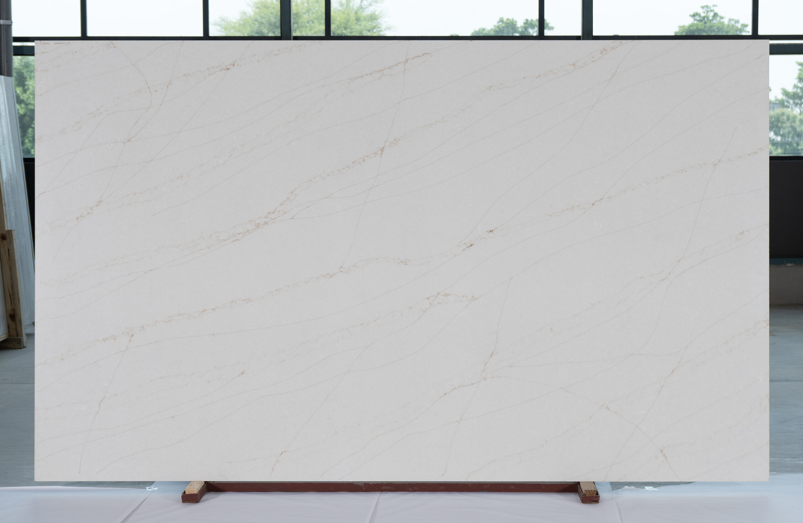 Quartz Slab by Universal Quartzz: Quartz Slab Design for Your Kitchen